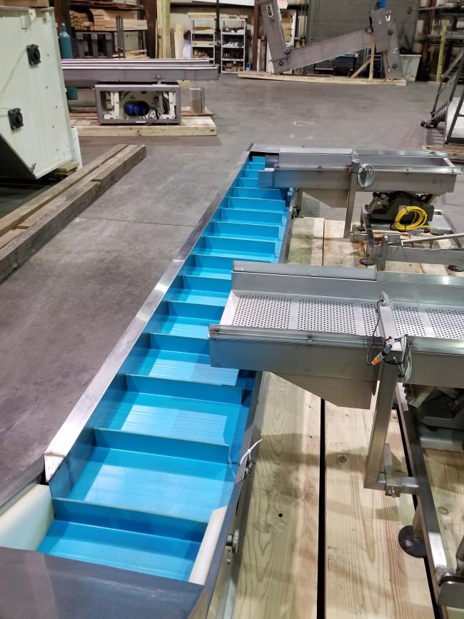 Limited use Heat and Control Bulk Product Feed Conveyor for sale ...