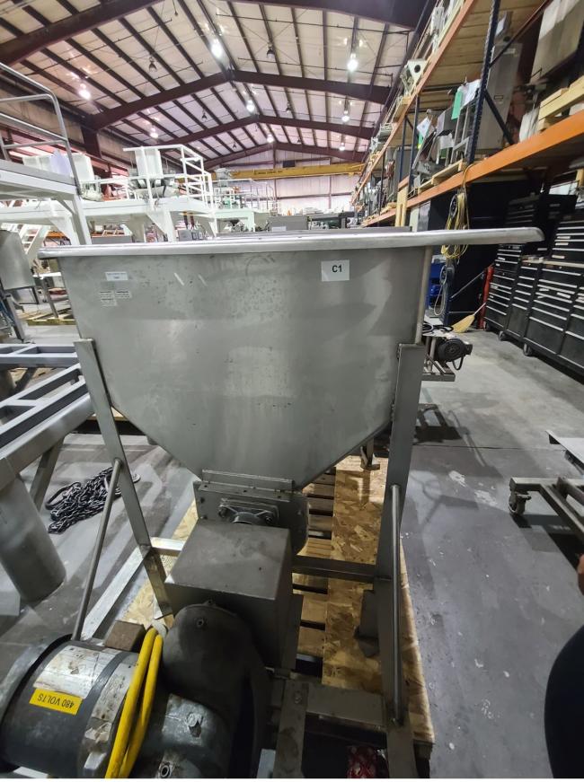 Used Hopper with transfer Auger for sale!!! - High Performance Packaging