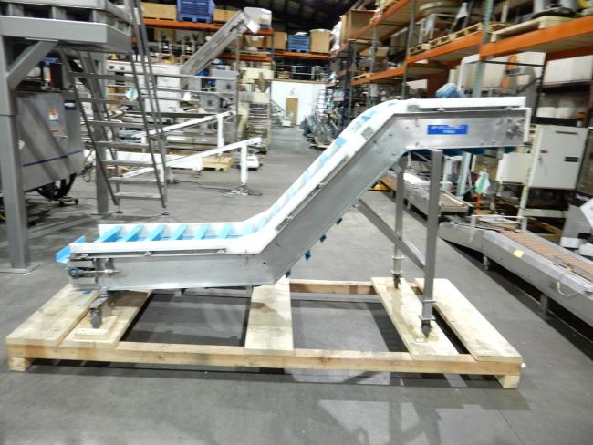 Used blue belt incline conveyor for transferring bulk product for sale ...
