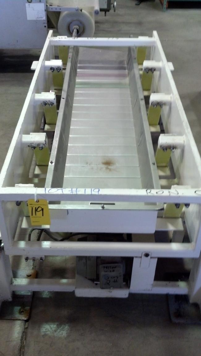Used Deamco Vibratory Feeder for Food Packaging Facilities