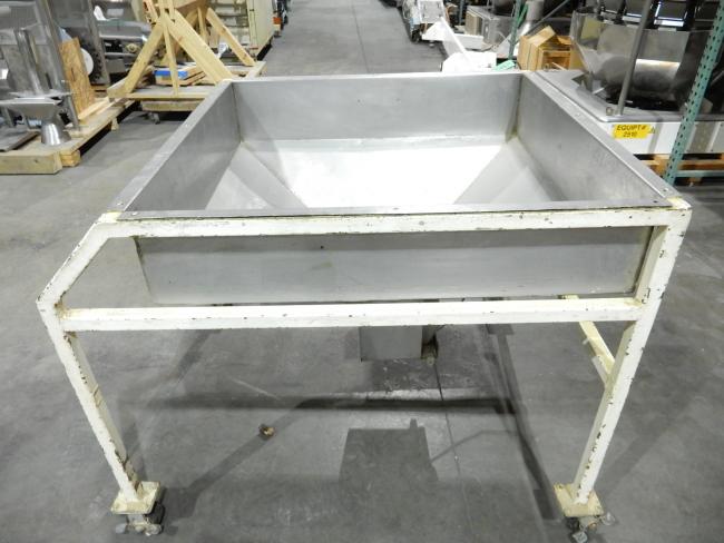 Used Hopper with Vibratory Feeder - High Performance Packaging