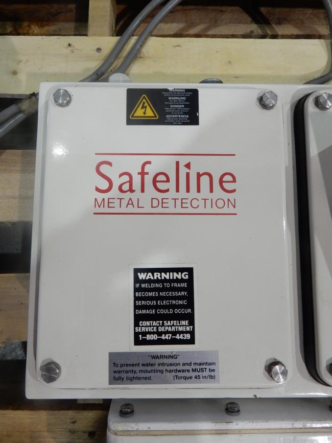 Used Safeline Metal Detector for sale!!! - High Performance Packaging