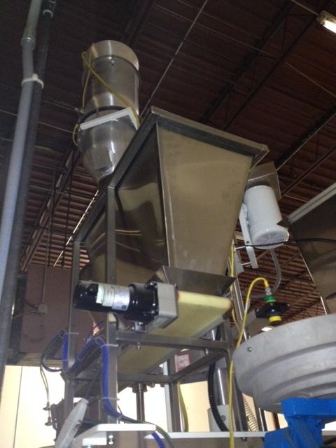 Used Universal Packaging 1500 Series packaging machine with All Fill ...