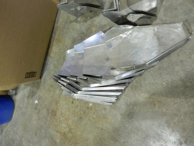 Used Yamato ADW 410A scale Feed buckets, Weigh Buckets, and Radial ...