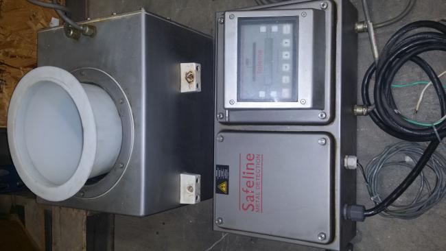 Used Safeline Metal Detector with Diverter Gate & Reject Chute
