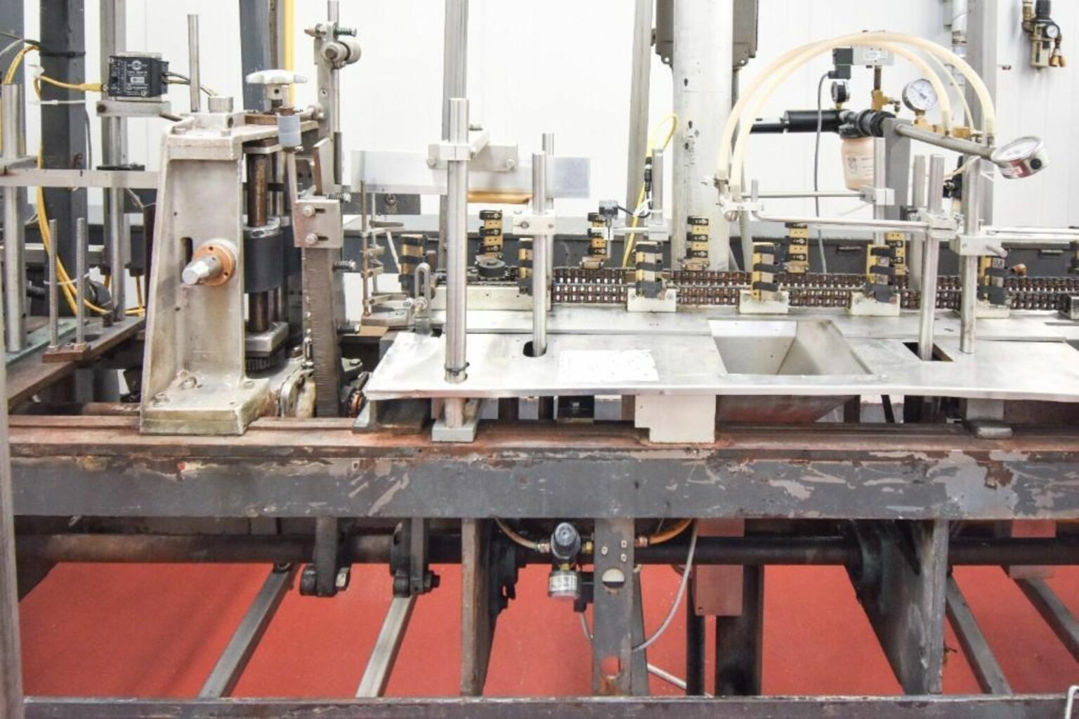 Southern Packing Machinery Pouchmaster PM 7-14 - High Performance Packaging