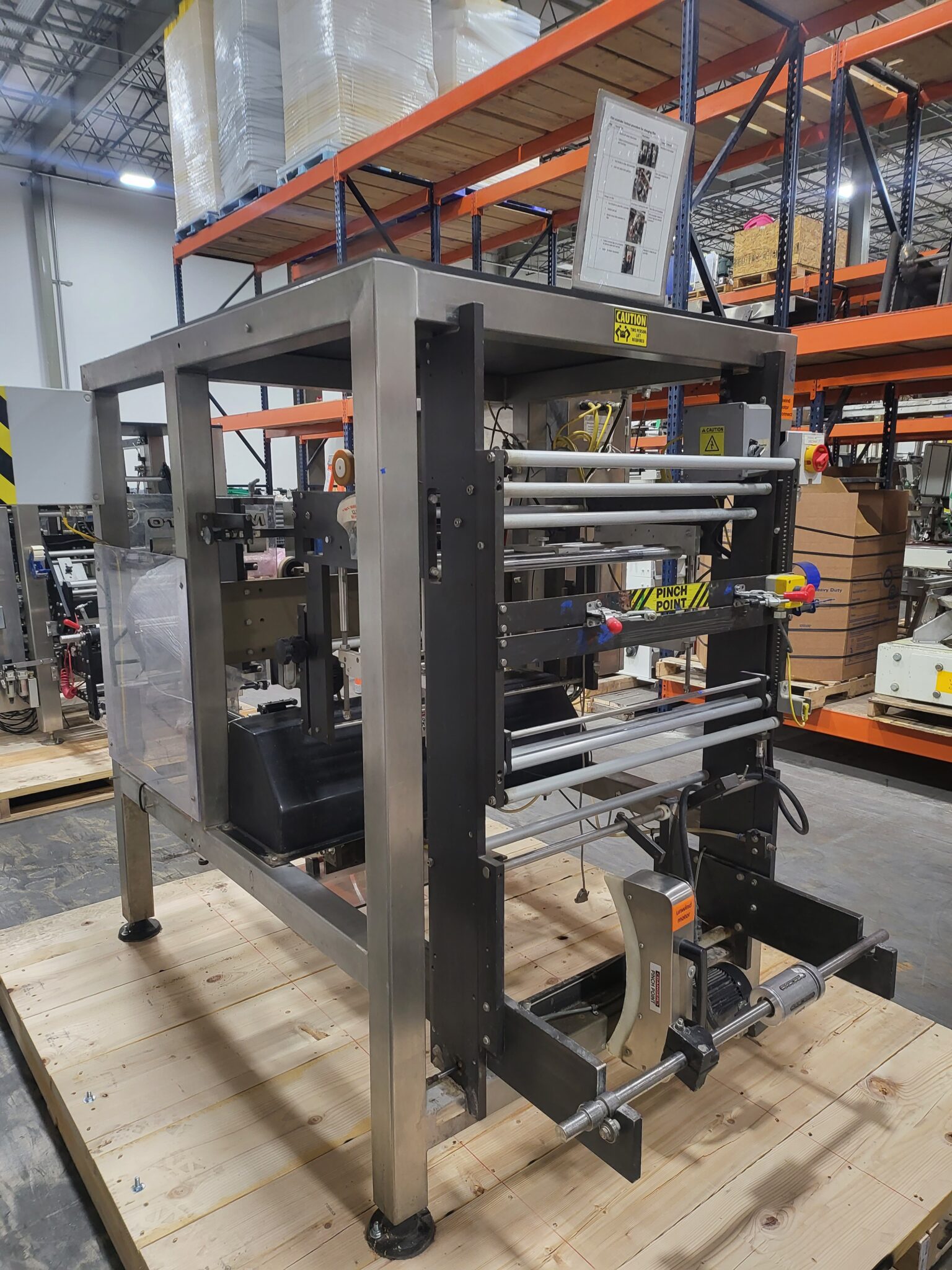 Matrix Packaging Machinery VFFS Pro Series 200915SLXRX 2002