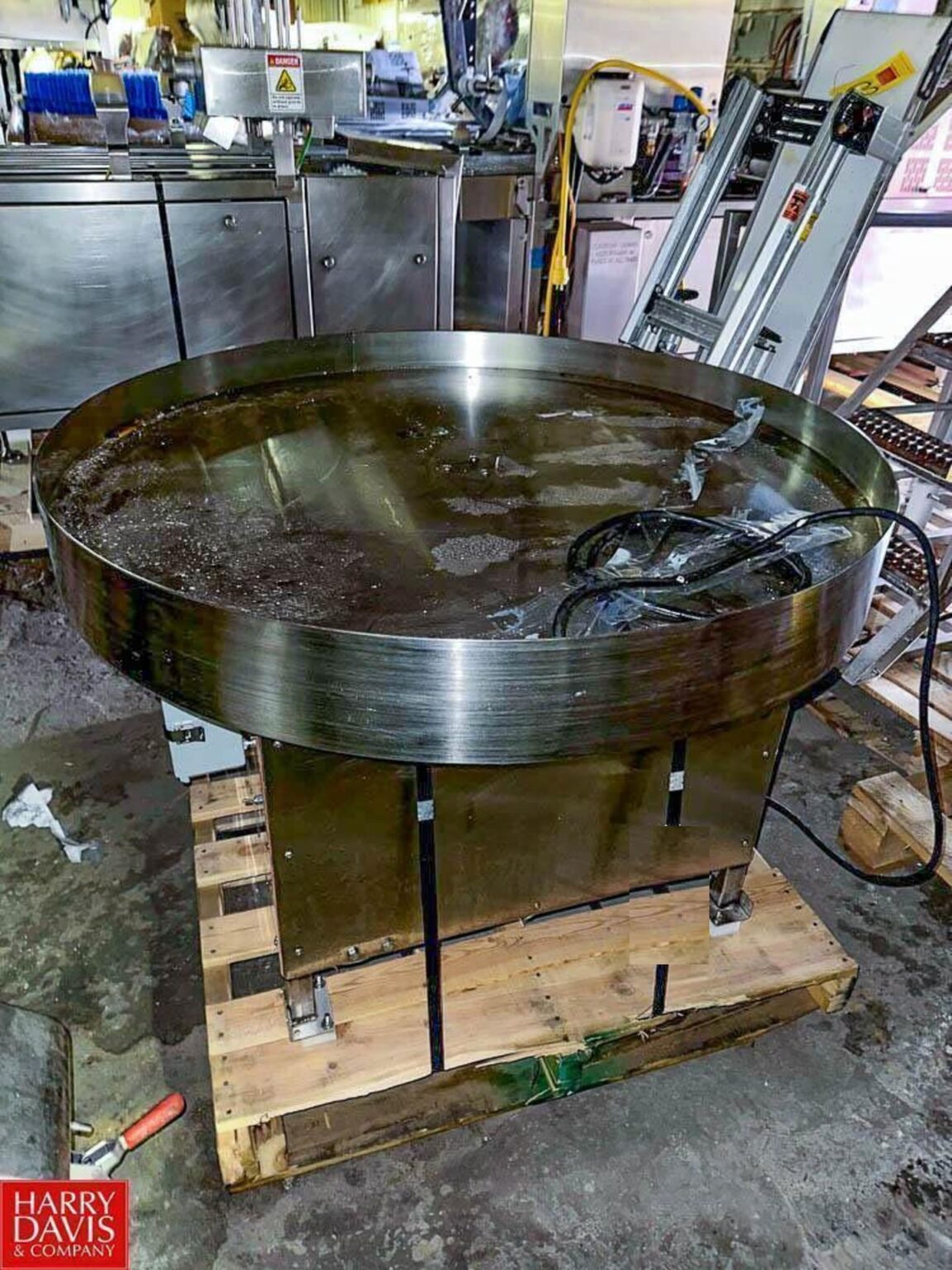 Pack All Accumulation Packoff Table Model AT48SSWD Turn Table