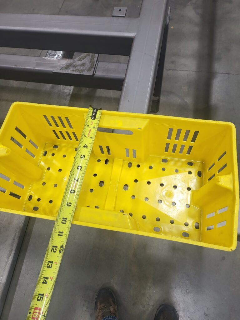 Equip-6346 Sur Loc Food Handling Containers 20x10x06 – 10lb containers ...